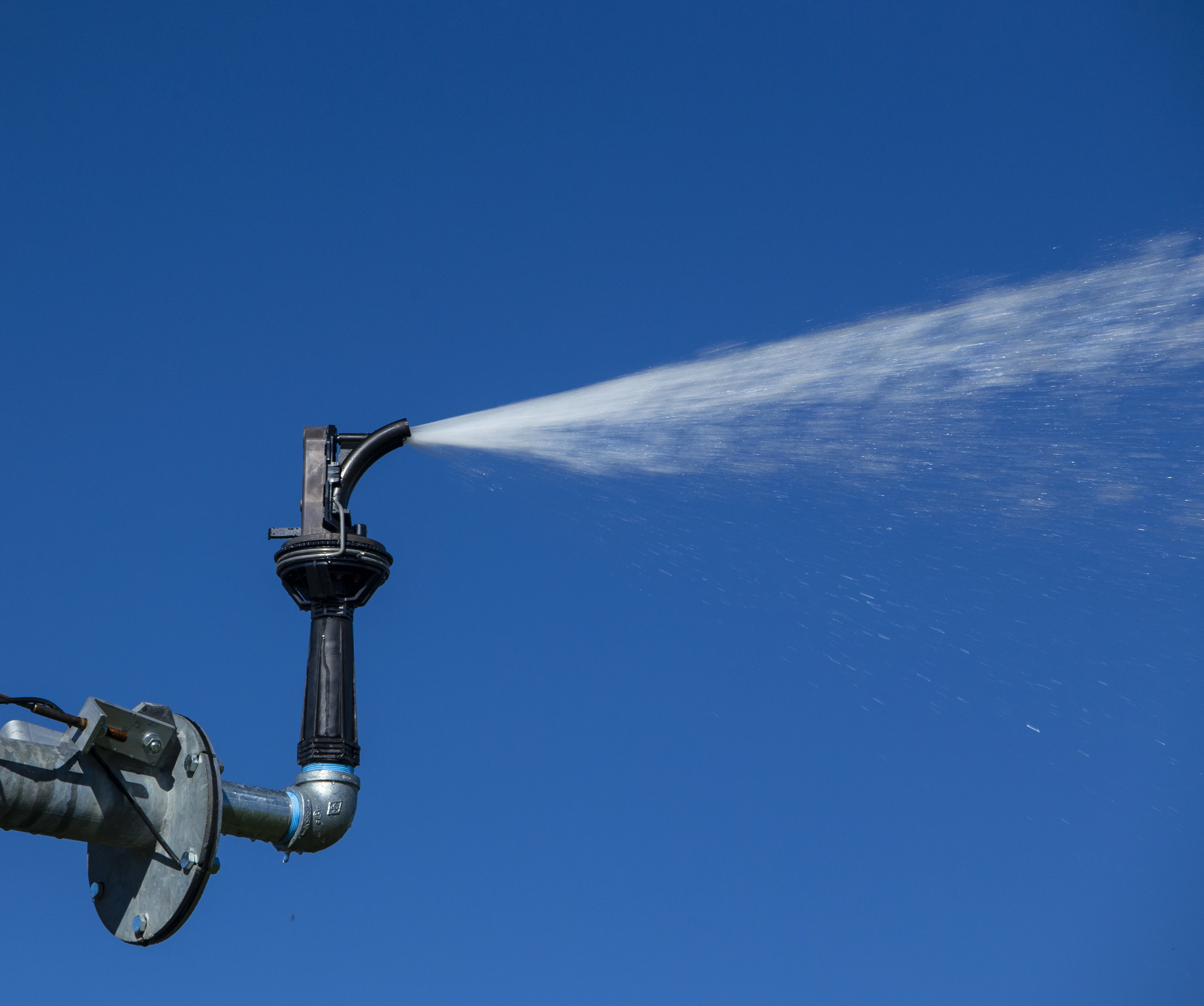 R75 End of Pivot Sprinklers